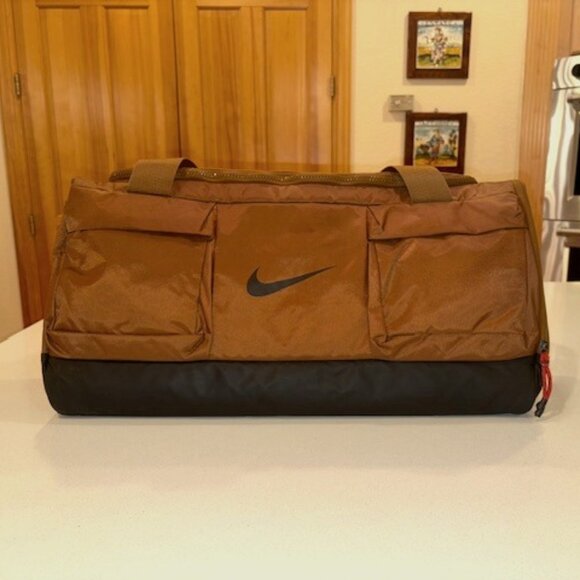 Nike | Bags | Nike Weekender Very Good Condition | Poshmark